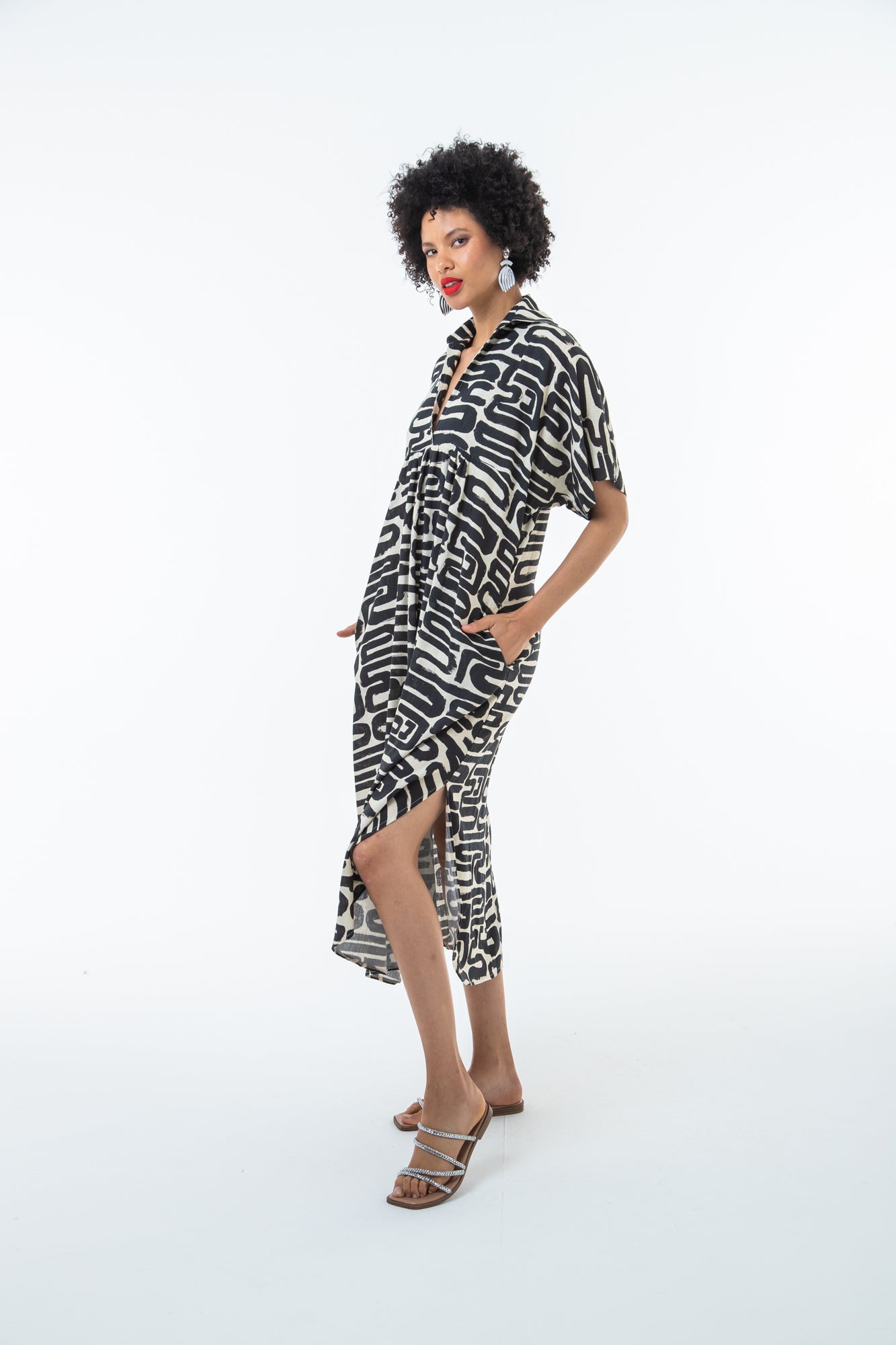 DRESSES – Signature by Des